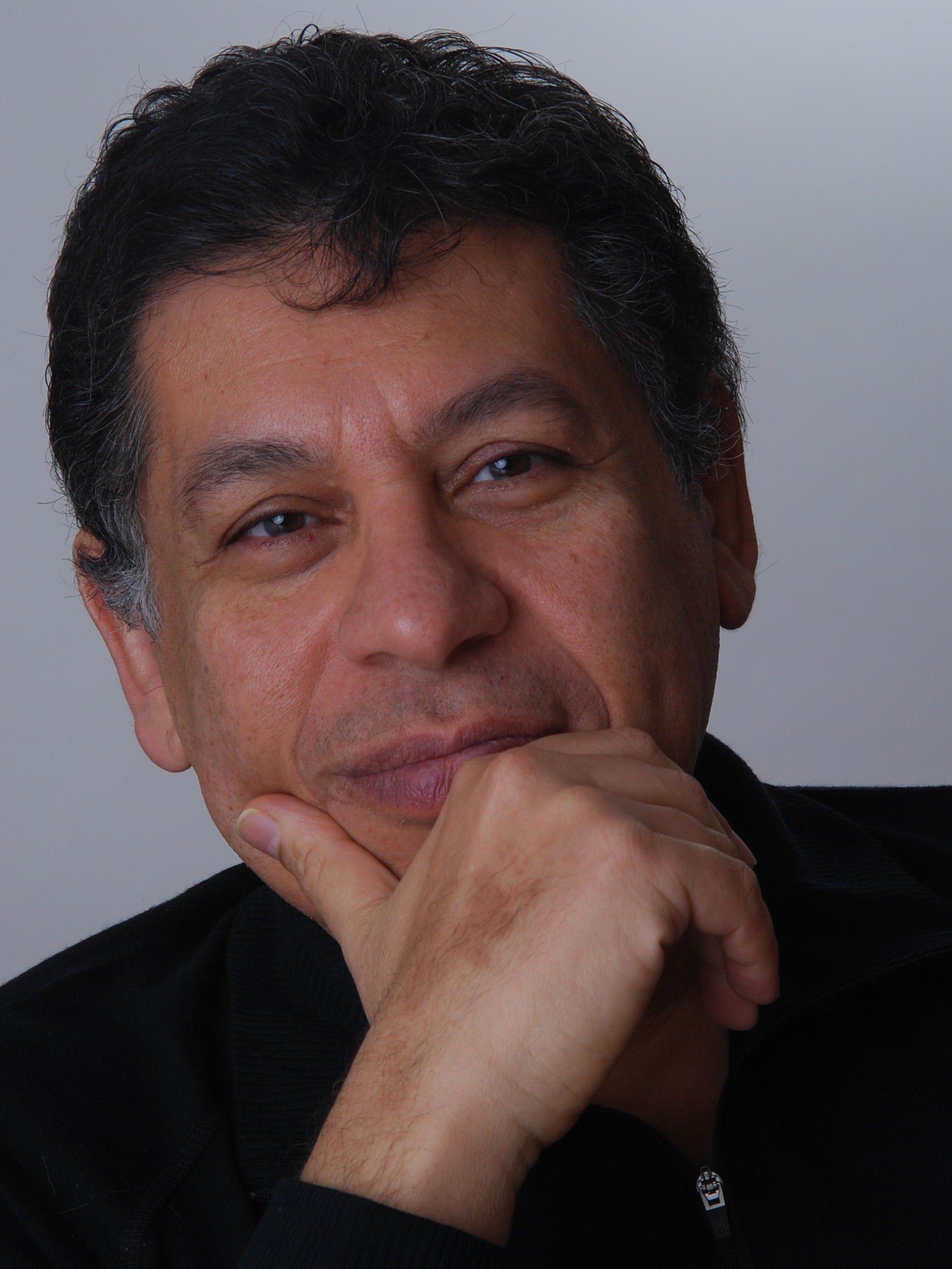 Dr. Menis Yousry - EchnAton Verlag